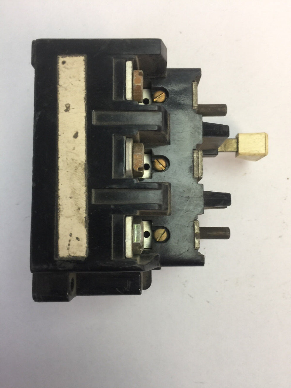 ALLEN BRADLEY 815-COV15 OVERLOAD RELAY 600VAC SERIES K – Select Surplus