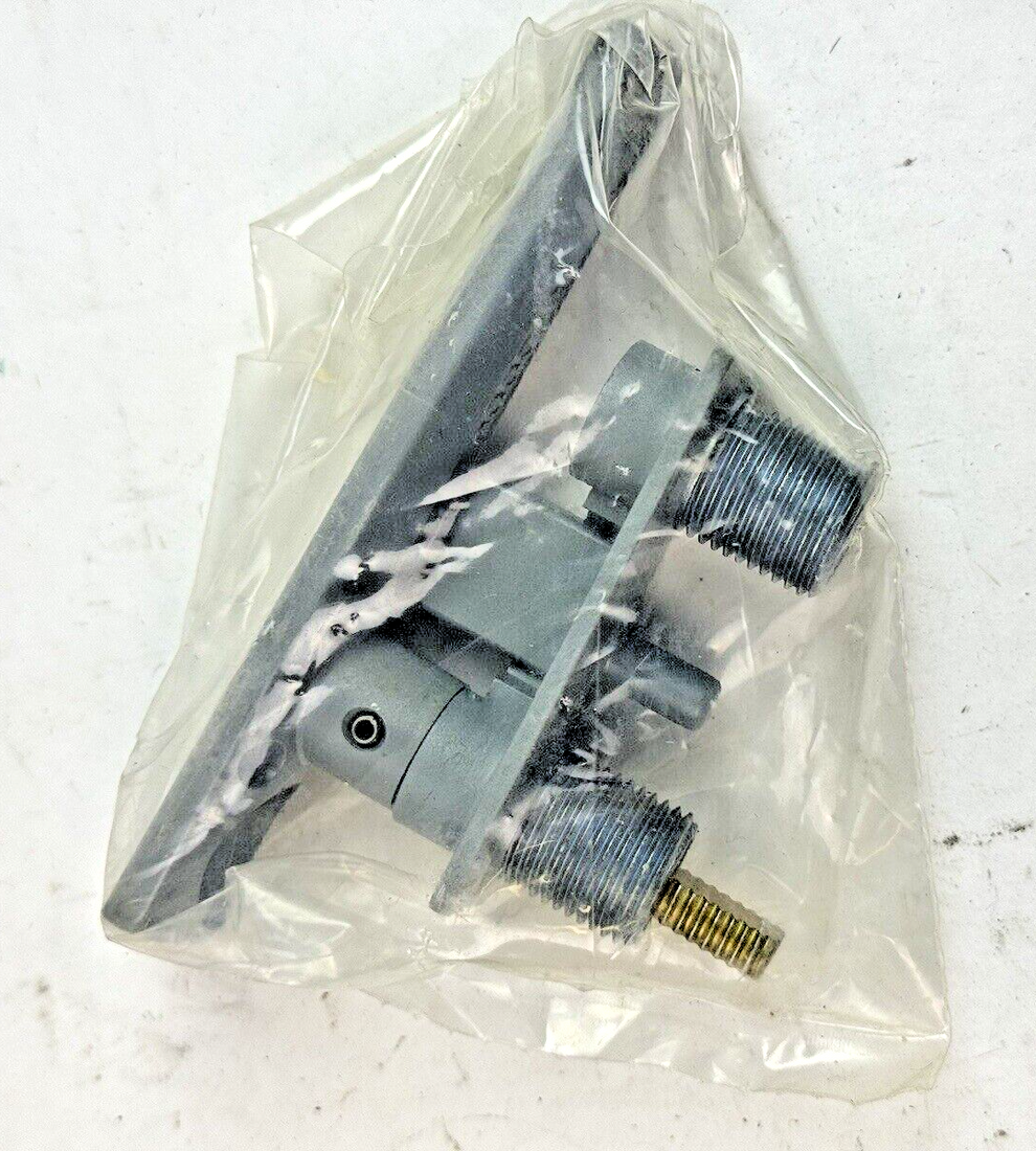 ITE / SIEMENS - DKR3 - DOOR LATCH KIT 3 PT. R.H. MOUNT – Select Surplus