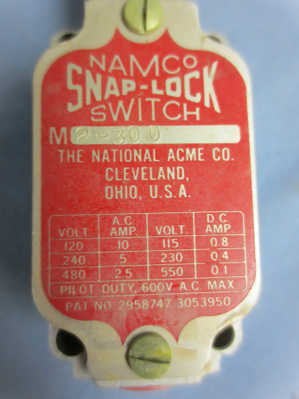NAMCO EA220-30005 SNAP LOCK LIMIT SWITCH - NEW SURPLUS in BOXES ...