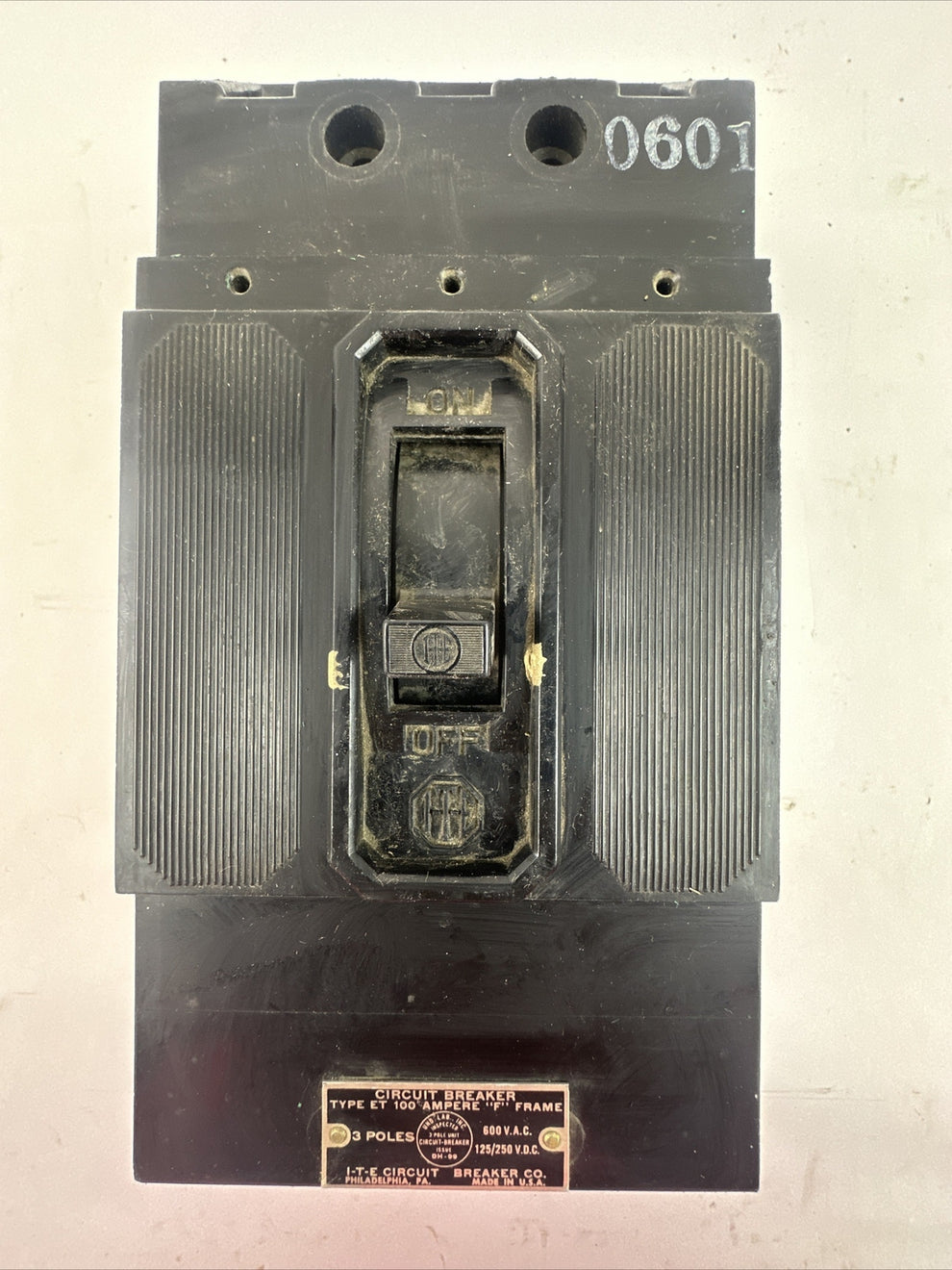 ITE ET4035 CIRCUIT BREAKER 100AMP "F" FRAME 3POLE 600VAC 125/250VDC 50 ...