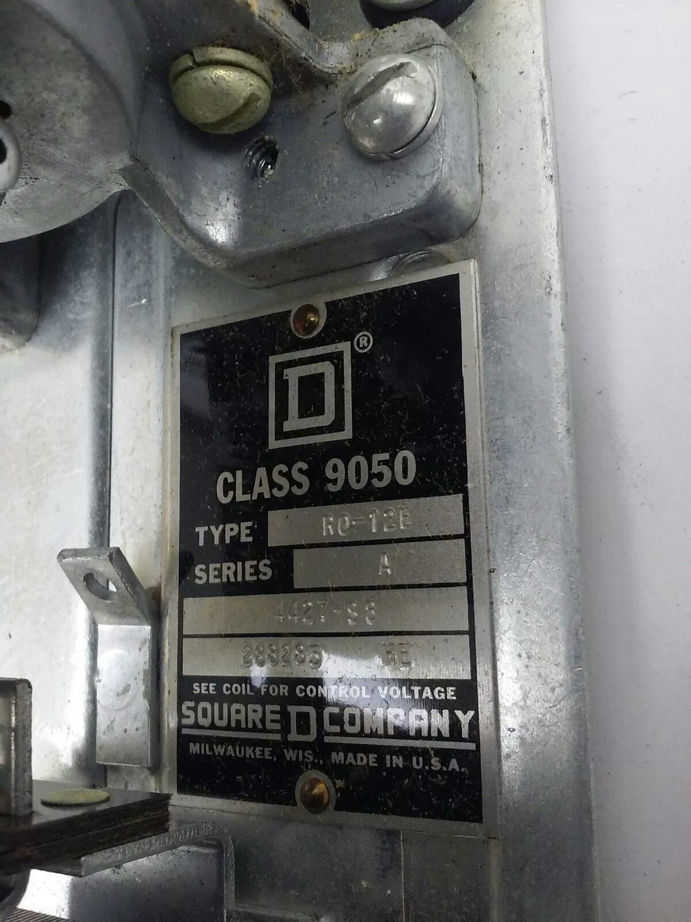SQ. D CLASS 9050 TYPE RO-12E SER.A, AC PNEUMATIC TIMING RELAY, 110V,60 ...