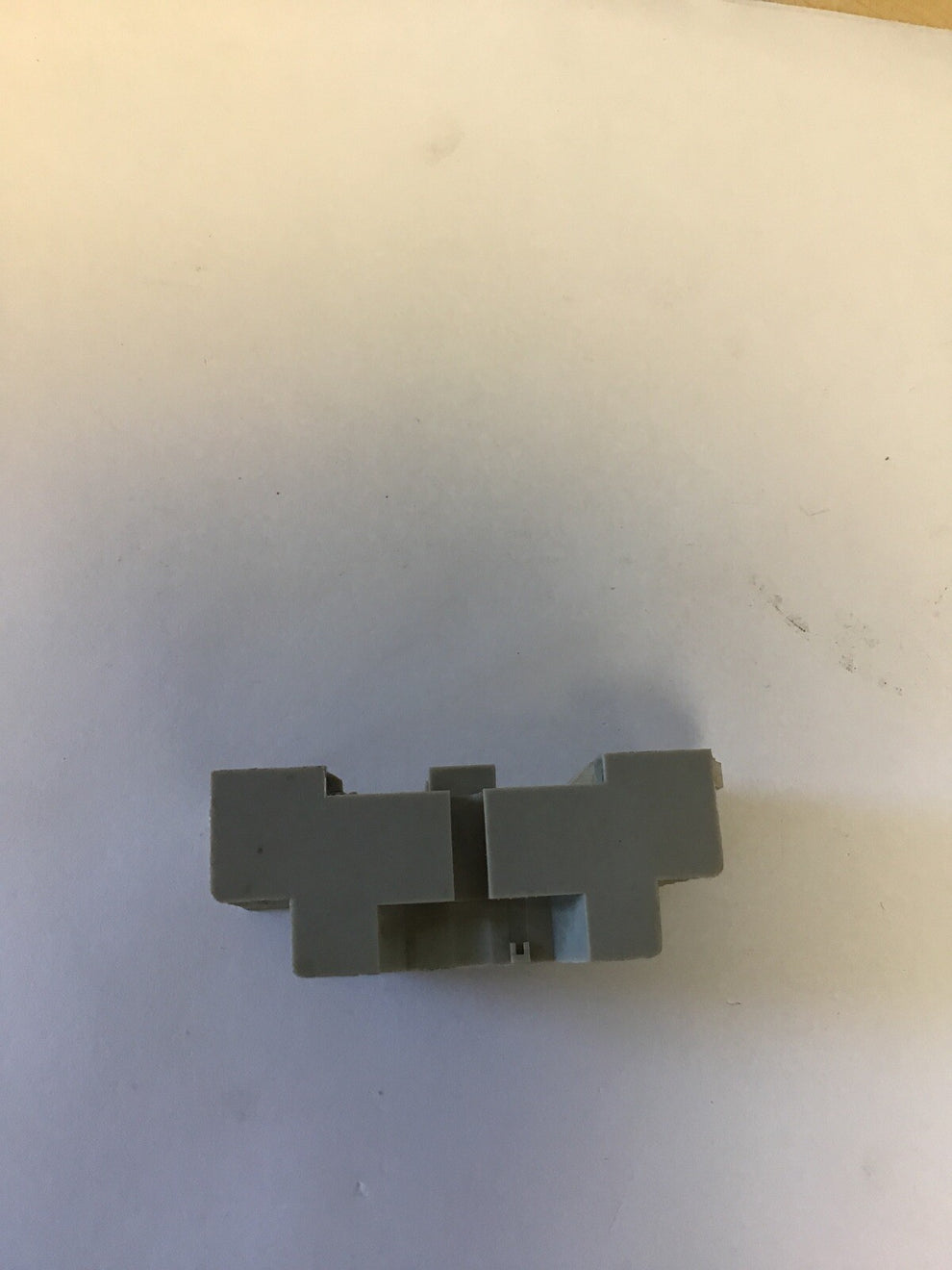 ALLEN BRADLEY 700-HN128 RELAY BASE 14 PIN SOCKET 300 VAC (MAY BE MISSI ...